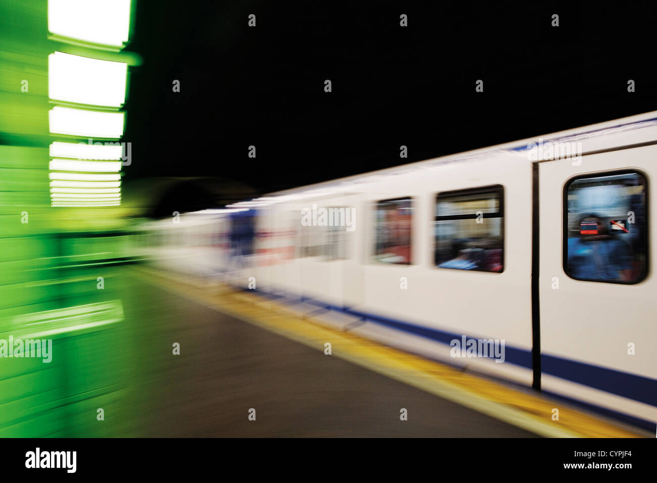Madrid subway Spain metro de madrid españa Stock Photo - Alamy