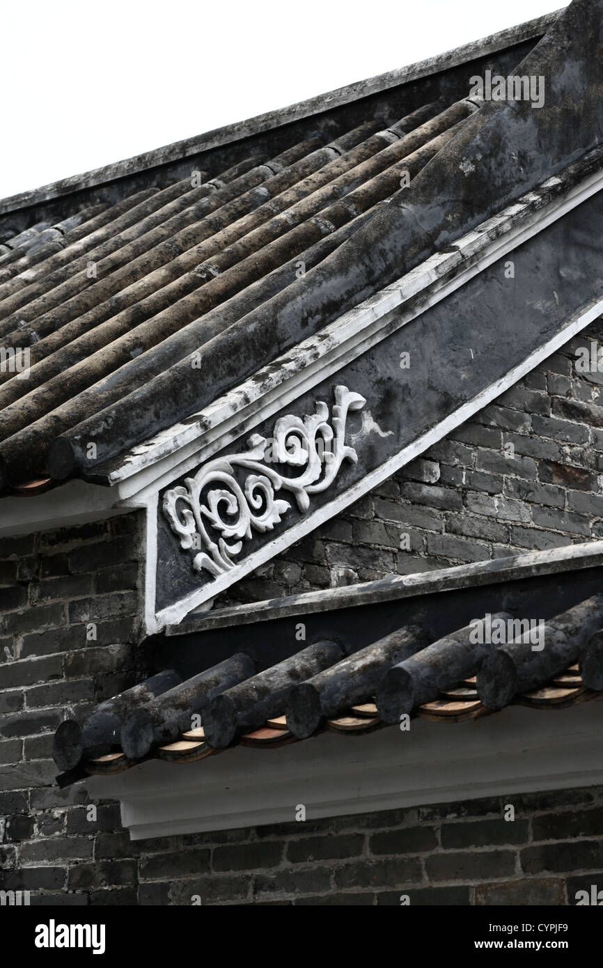 Chinese building roof hi-res stock photography and images - Alamy