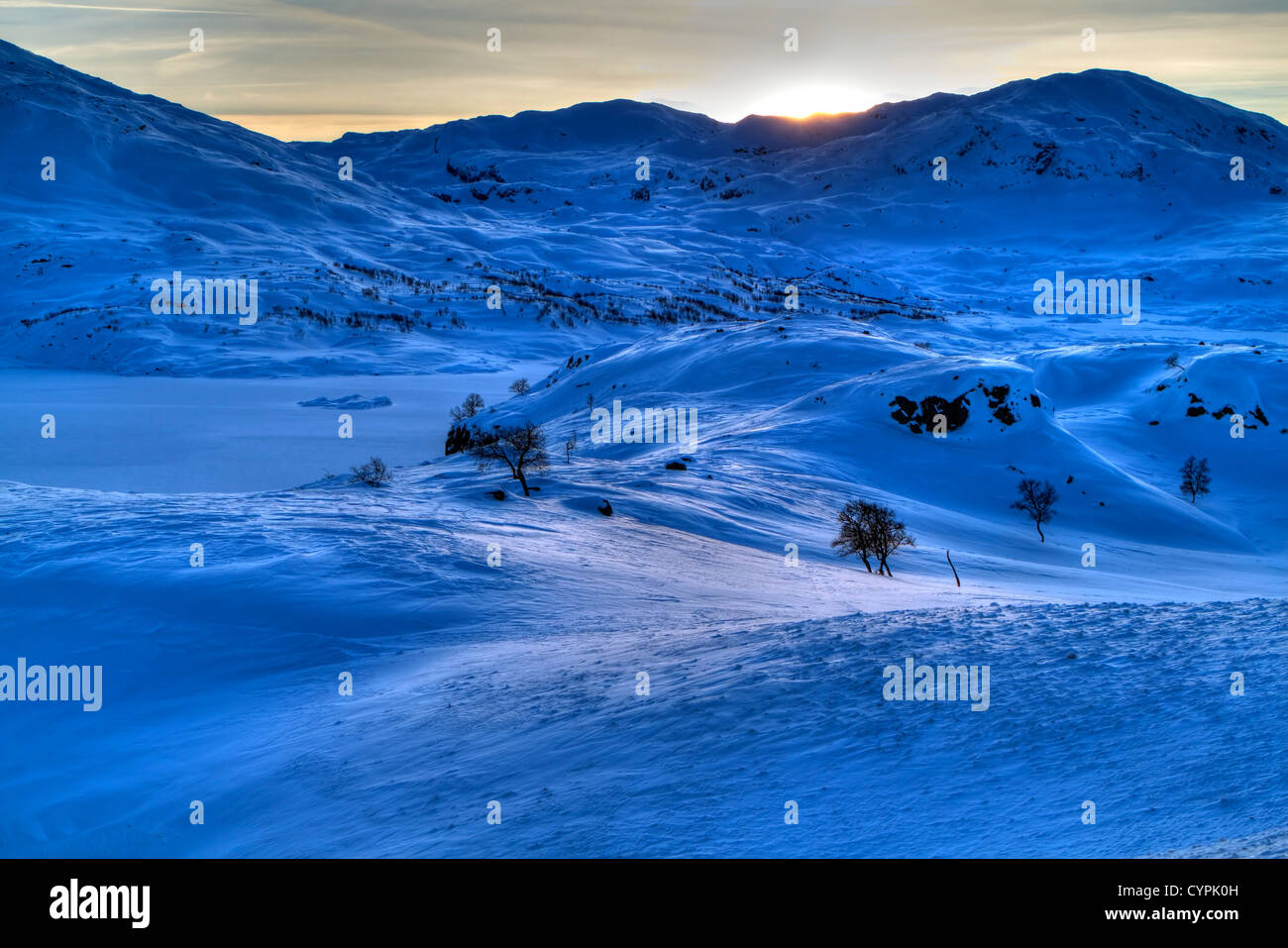 Winter landscape in the Norwegian mountains Stock Photo - Alamy