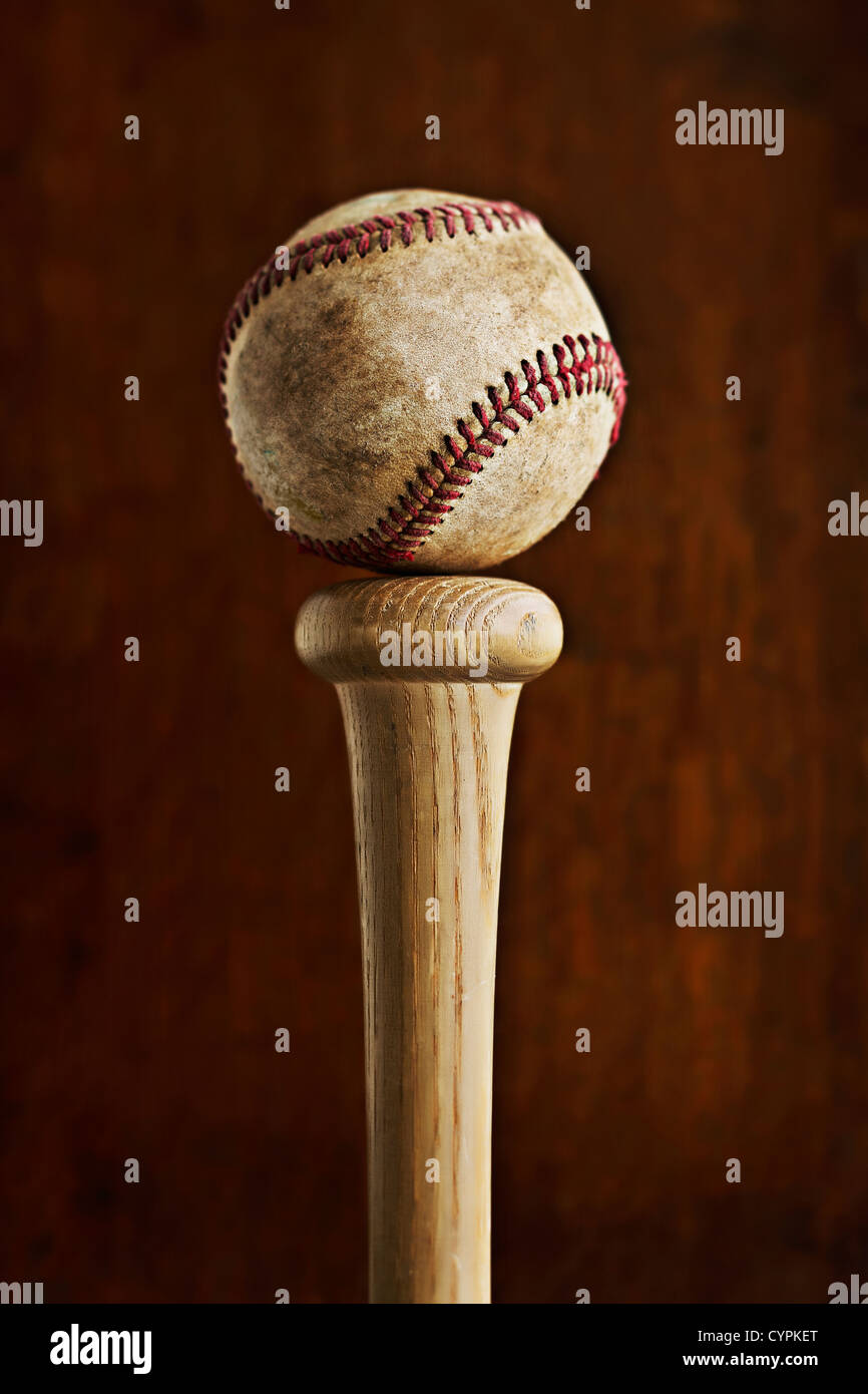Baseball bat hi-res stock photography and images - Alamy
