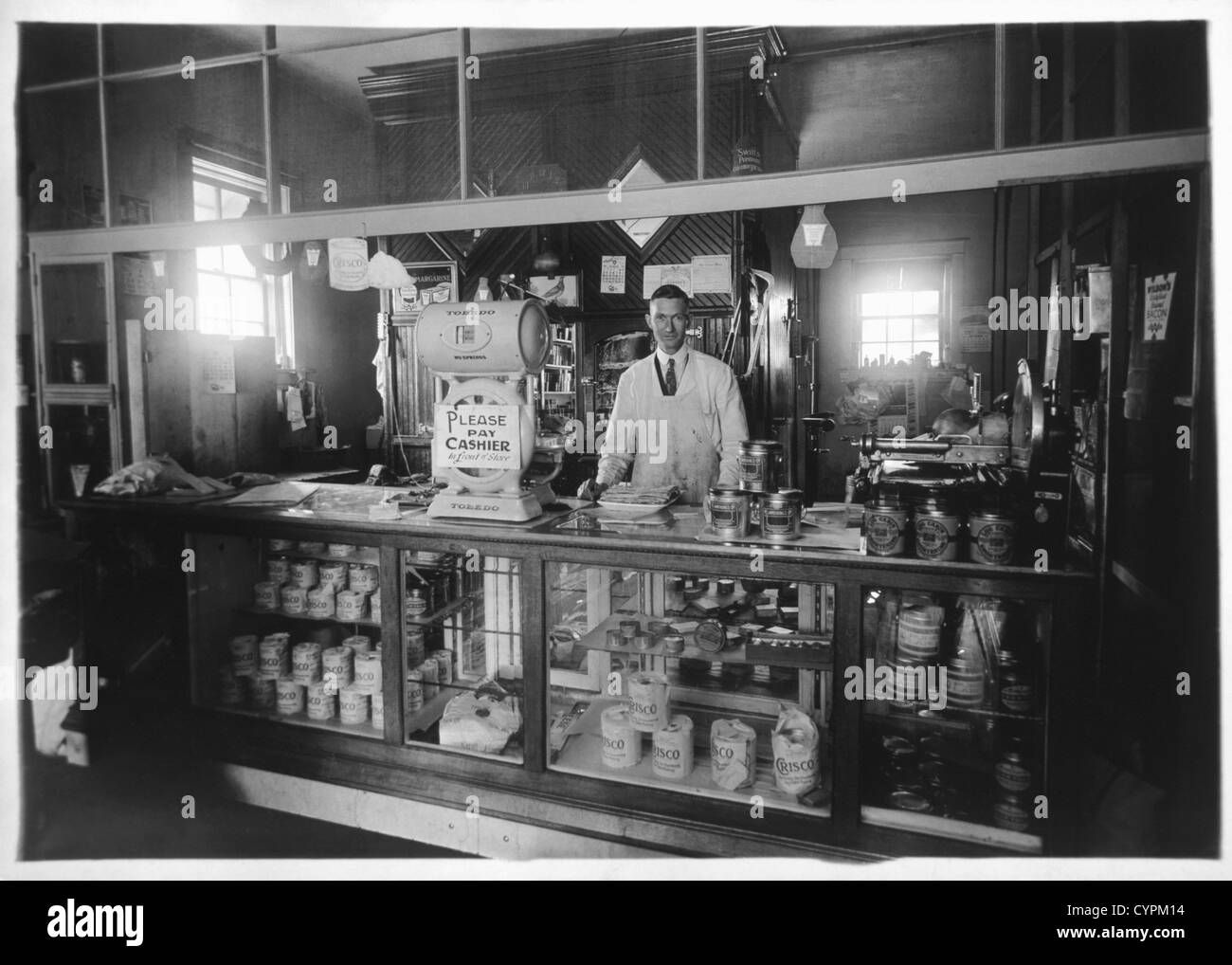 Historical Grocery Shop High Resolution Stock Photography and Images ...
