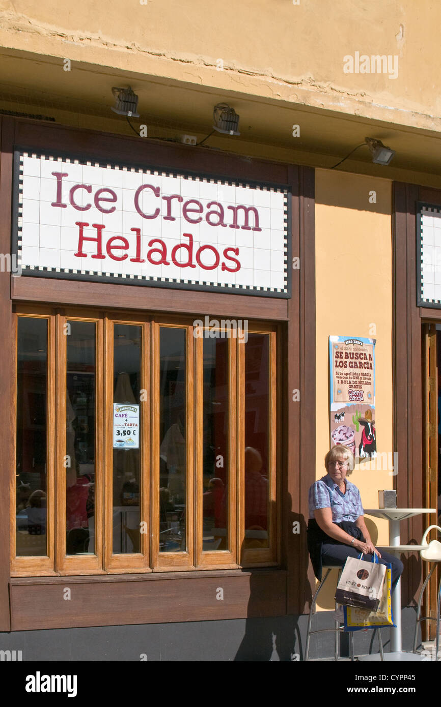 Ice cream Helados shop sign Spain Stock Photo - Alamy