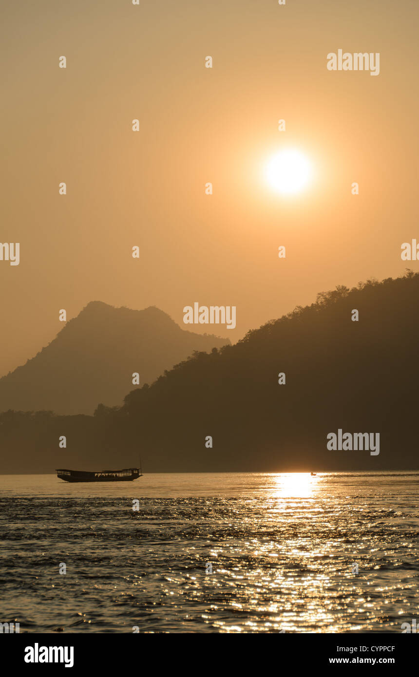 Laos sunset hi-res stock photography and images - Alamy