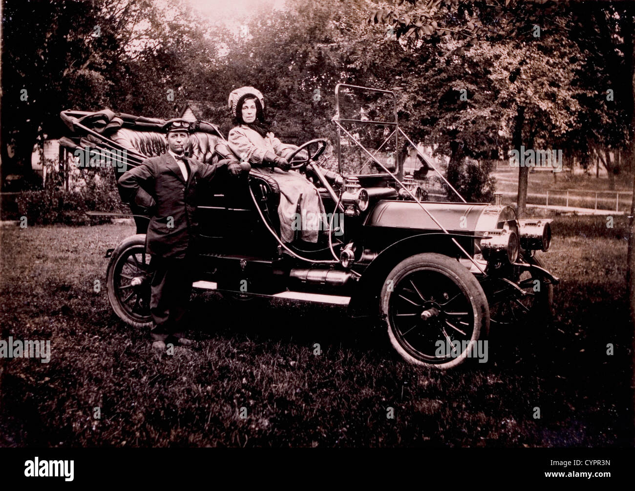 Man and Woman With Maxwell Touring Car, USA, Circa 1908 Stock Photo - Alamy