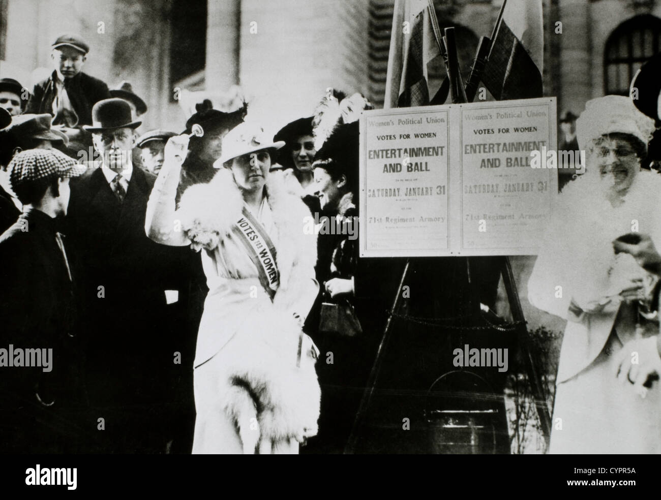 Womens social and political union hi-res stock photography and images ...