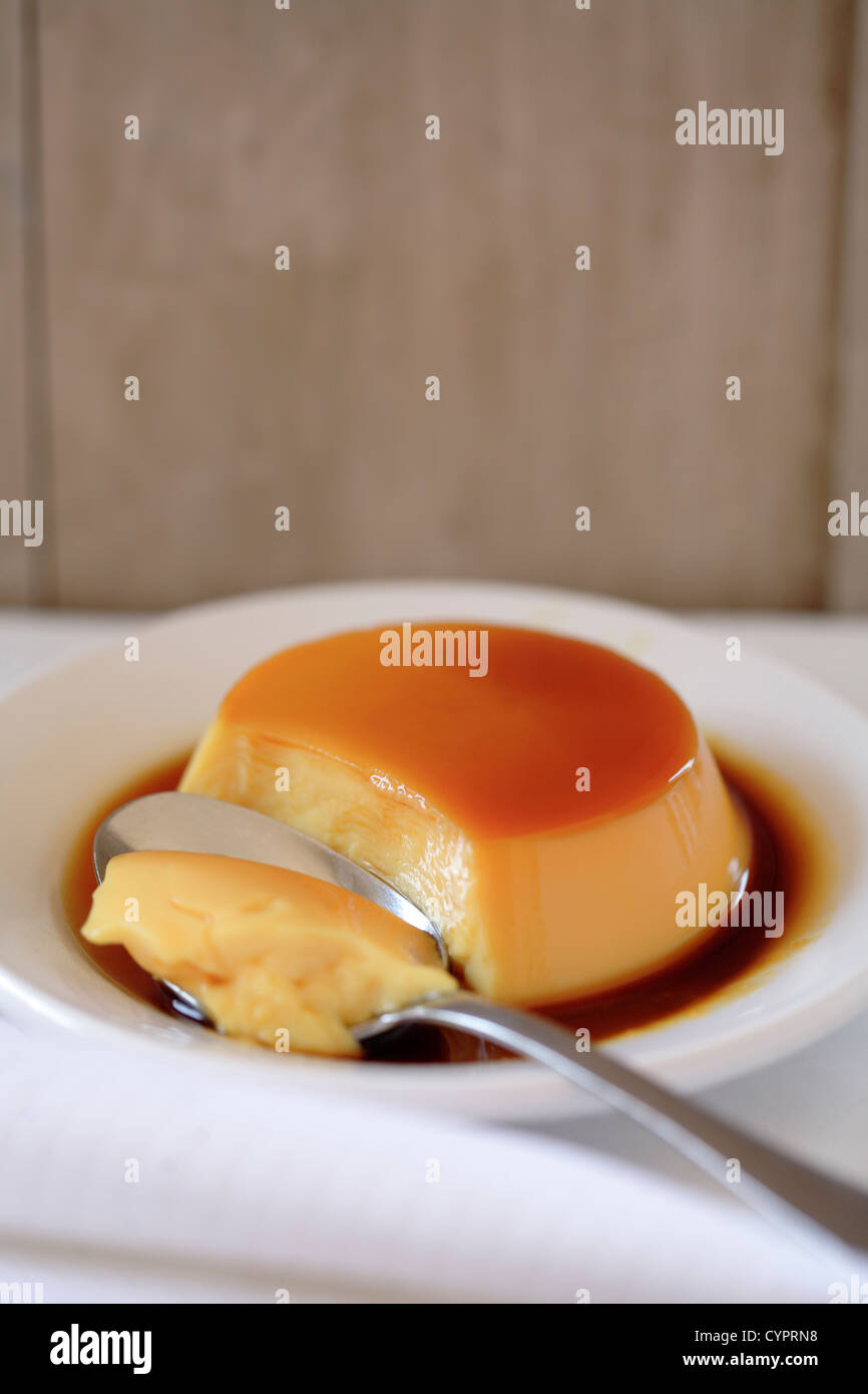 Flan hi-res stock photography and images - Alamy