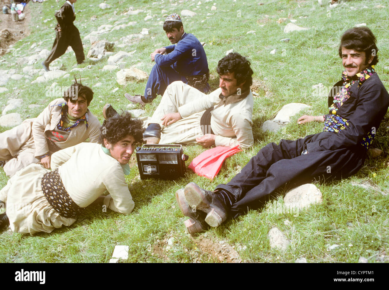 Iraqi Kurdistan Kurdish Costume High Resolution Stock Photography and ...