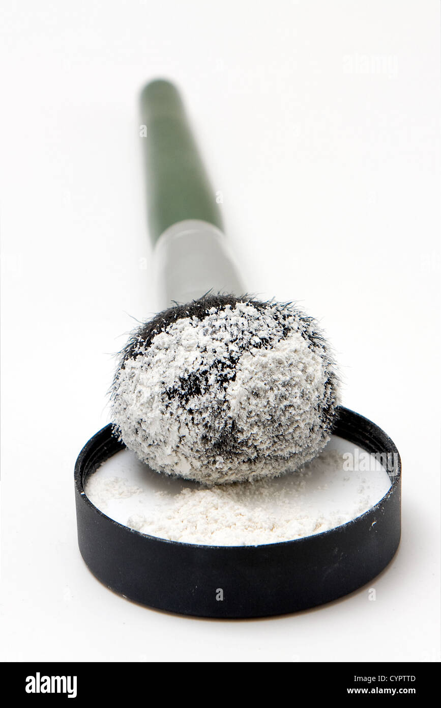 White powder hi-res stock photography and images - Alamy