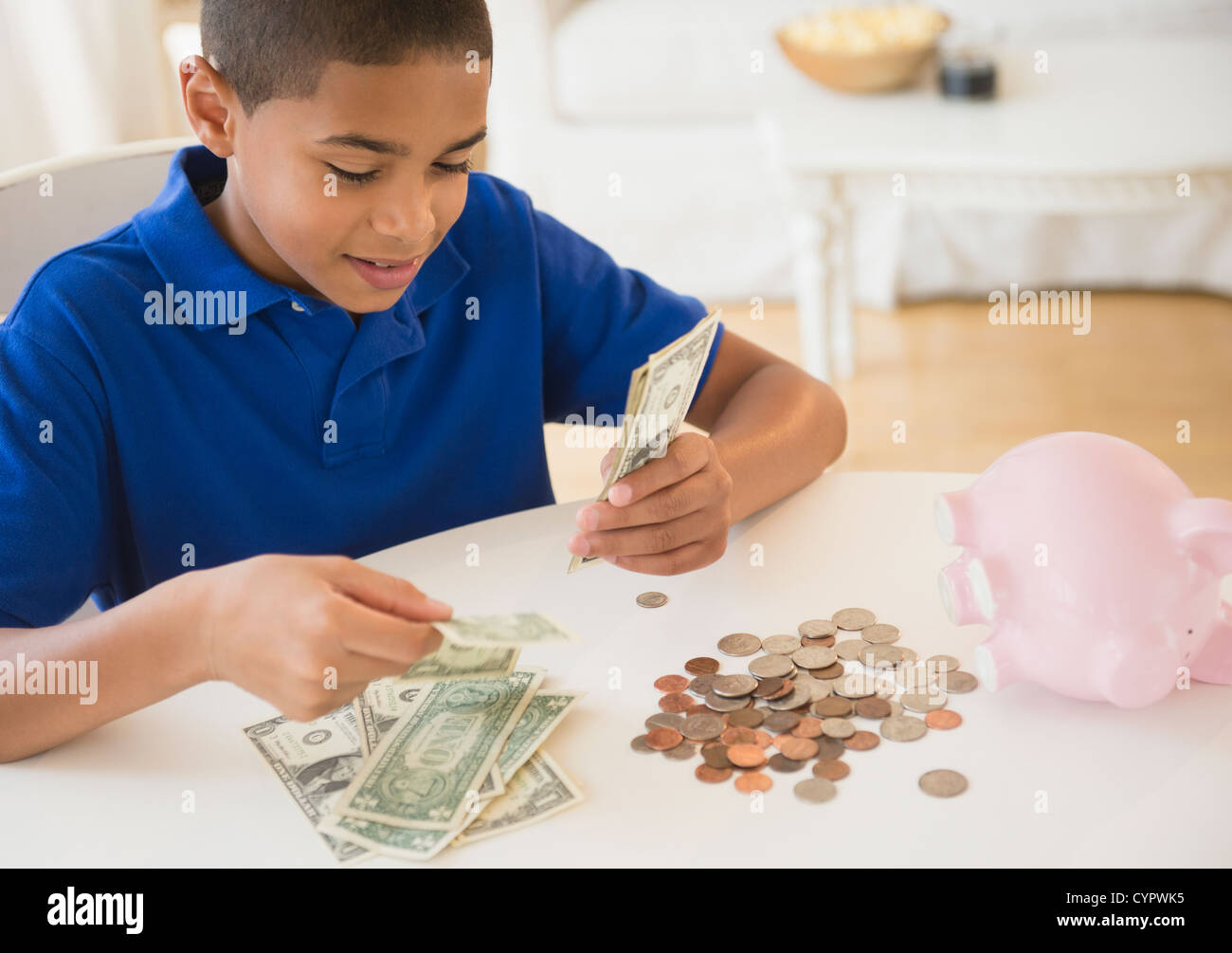 Counting for children hi-res stock photography and images - Alamy