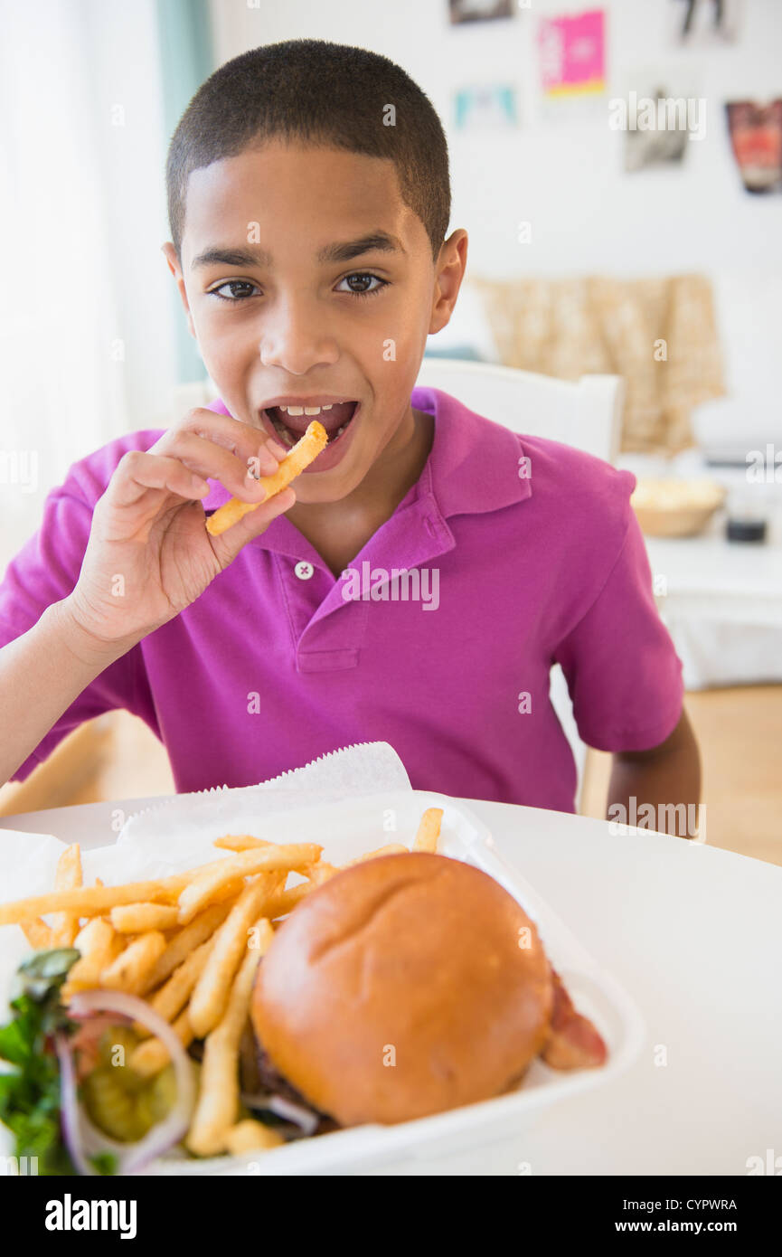 Child eating hispanic food beef hi-res stock photography and images - Alamy