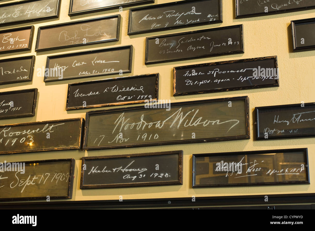 Famous people signatures at the historic Newsroom Pub, Milwaukee ...