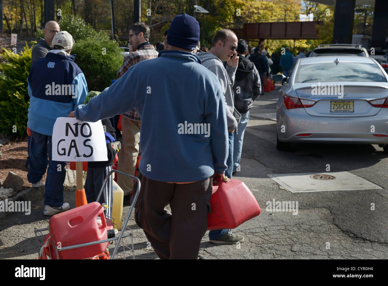 No gas sign hi-res stock photography and images - Alamy
