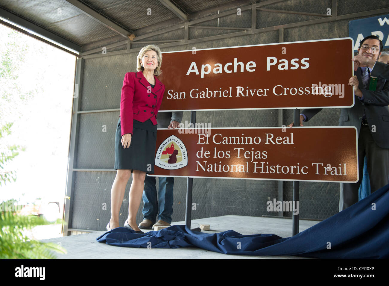 U.S. Senator Kay Bailey Hutchison dedicates the first road sign along ...