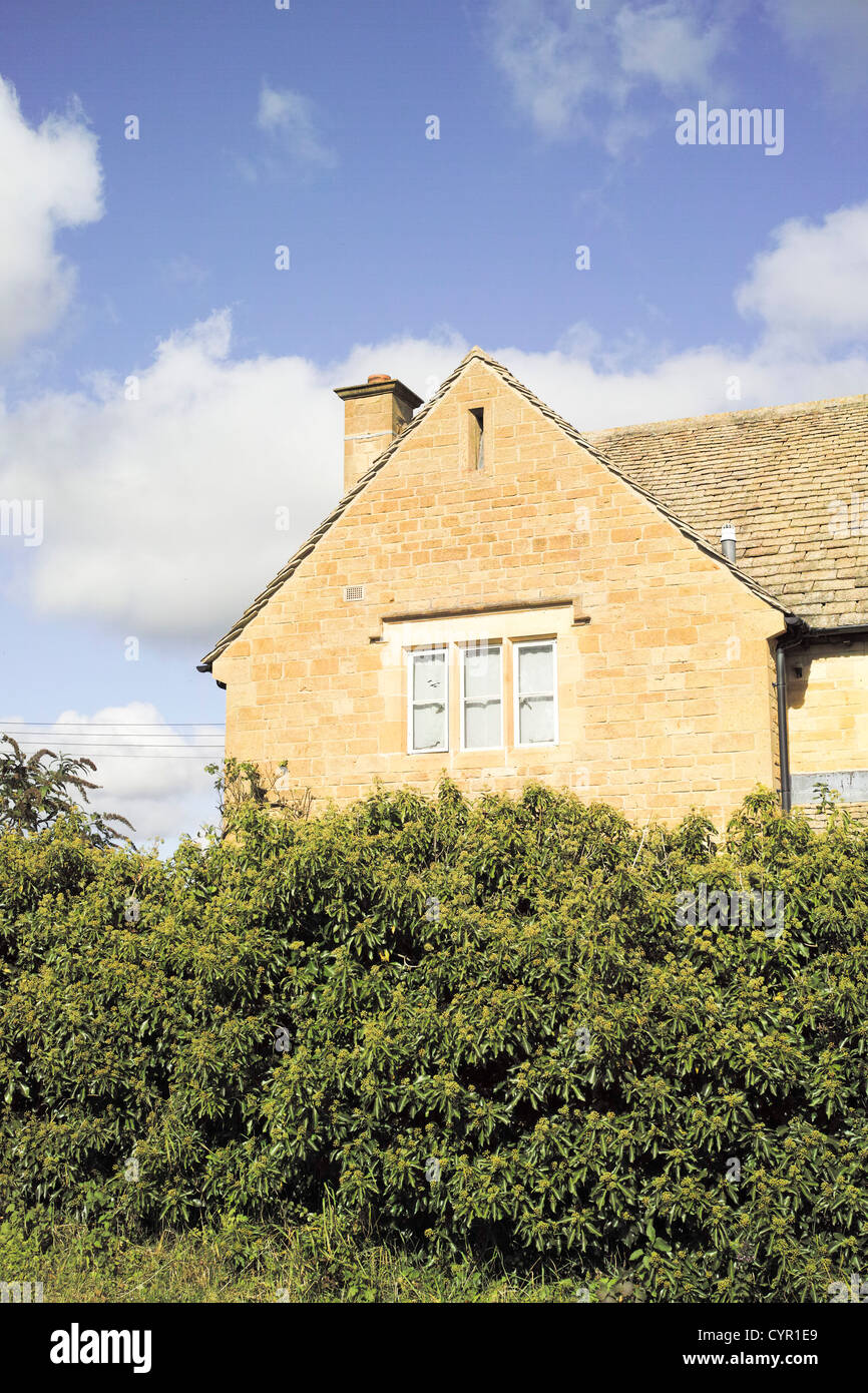 Uk roof english heritage hi-res stock photography and images - Alamy