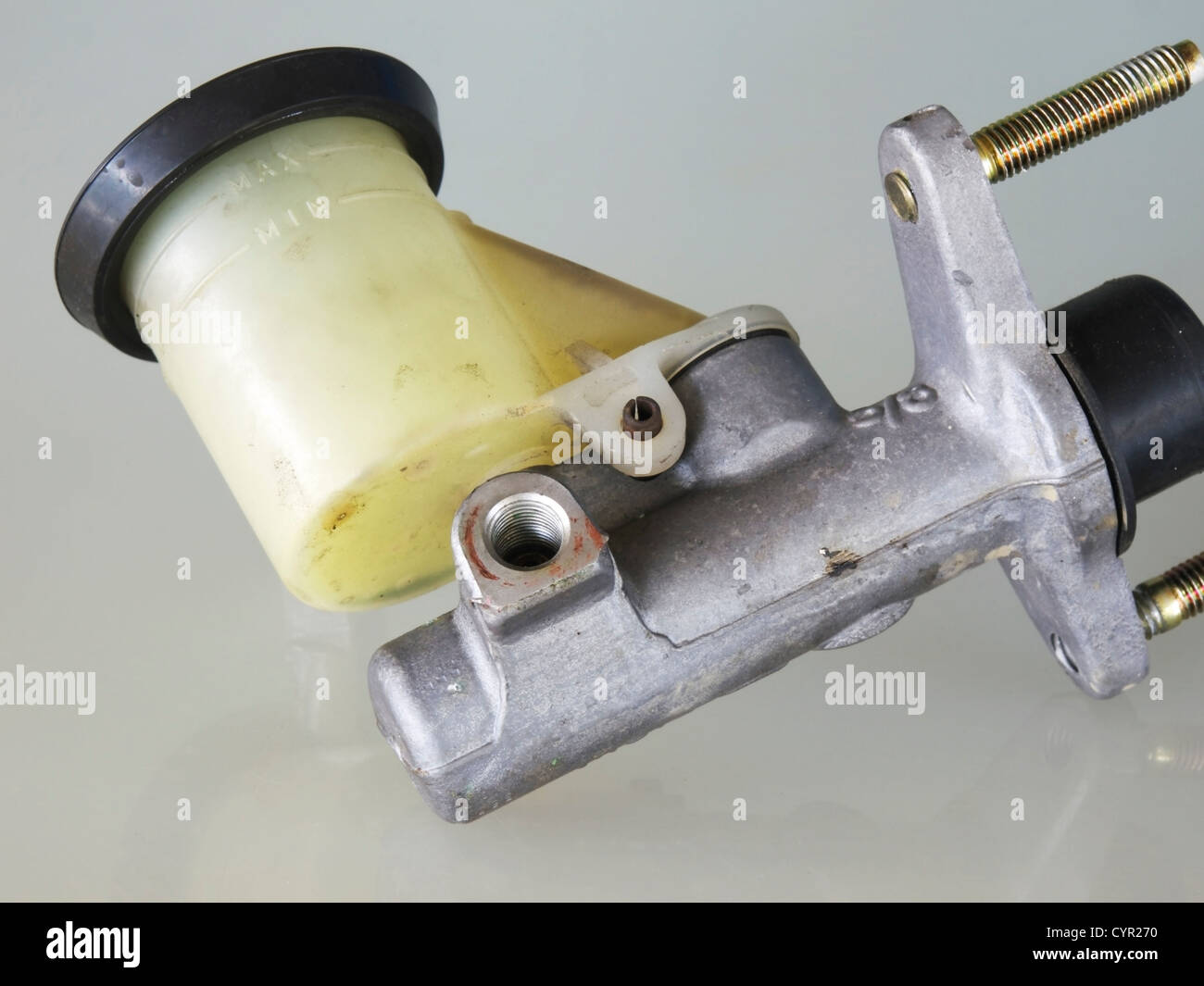 clutch master cylinder Stock Photo - Alamy