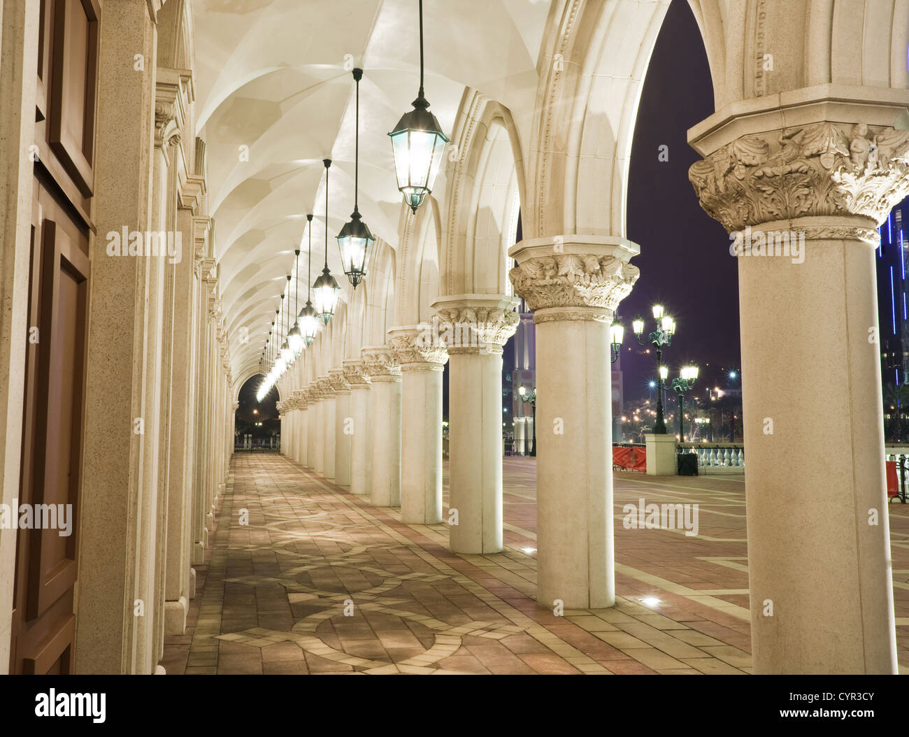 Italian building design hi-res stock photography and images - Alamy