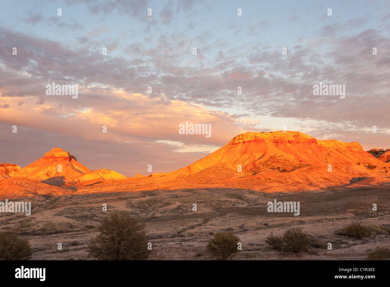 Sunrise in the Painted Desert near Arckaringa Station in outback South ...