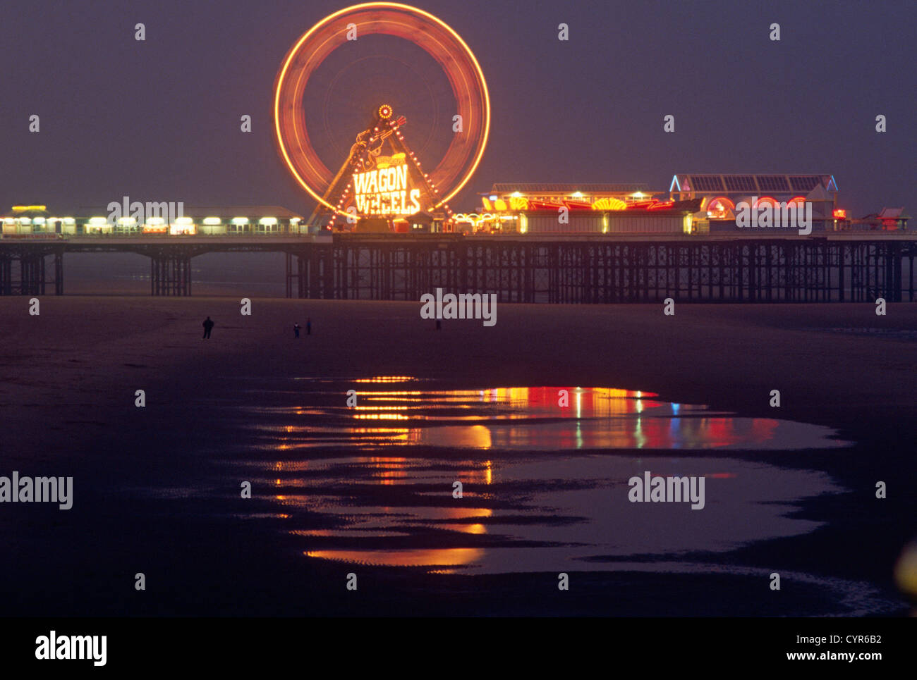 South pier blackpool structure hi-res stock photography and images - Alamy