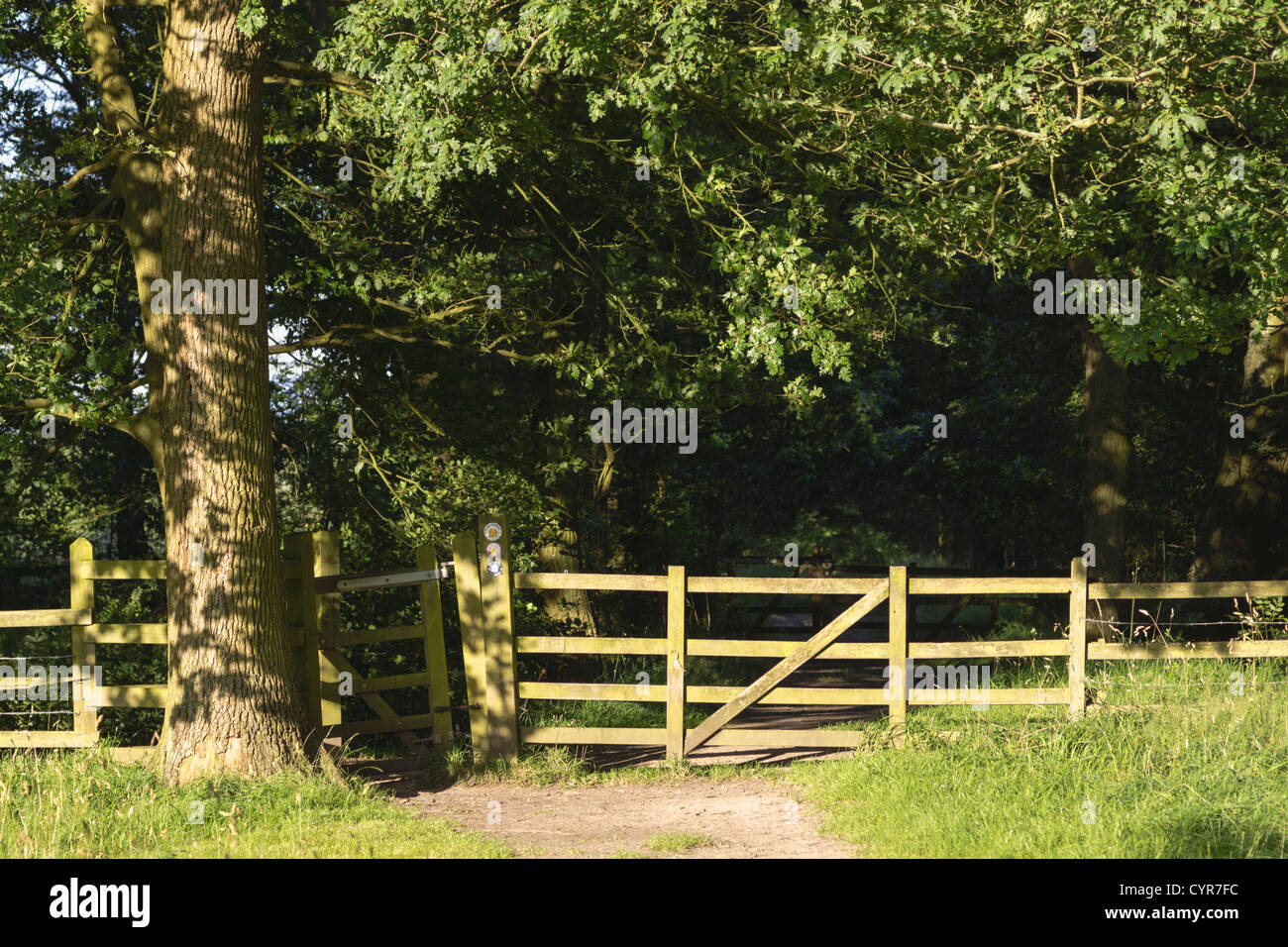 classic english countryside england uk Stock Photo - Alamy
