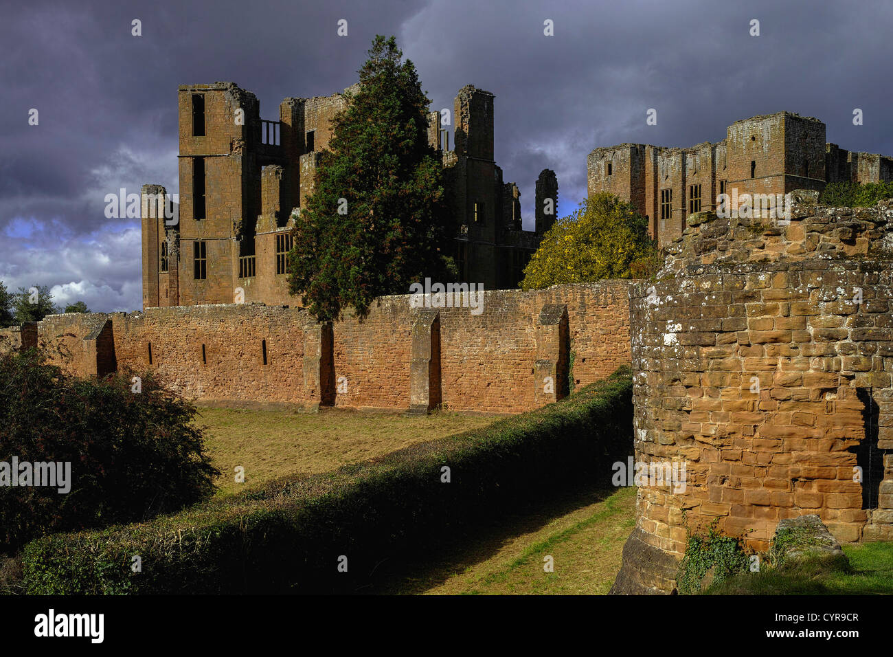kenilworth castle warwickshire england uk Stock Photo - Alamy