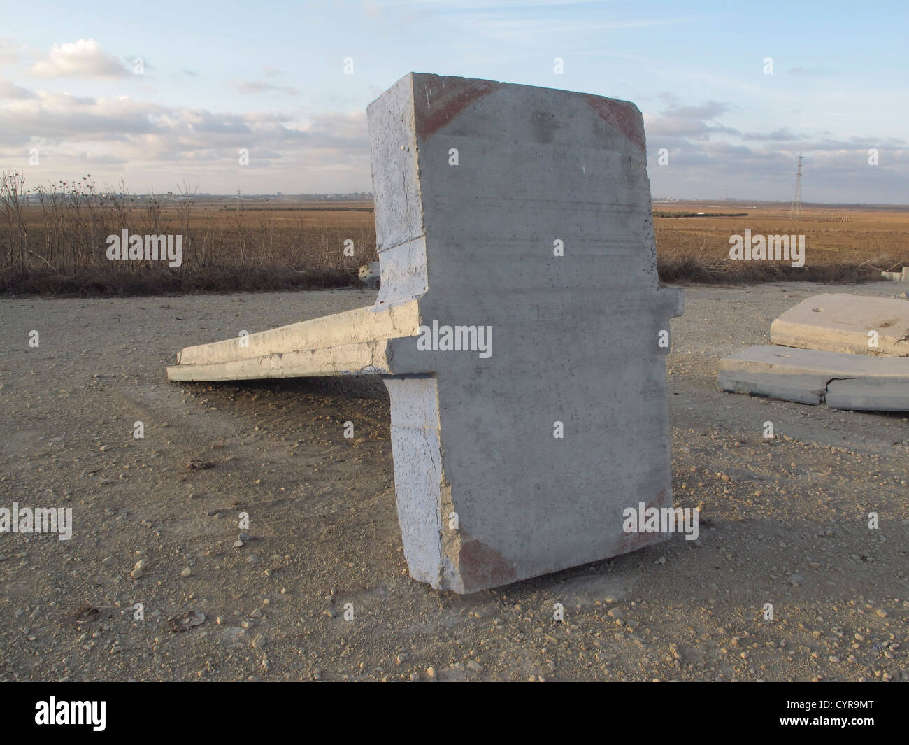 Concrete wall panel hi-res stock photography and images - Alamy