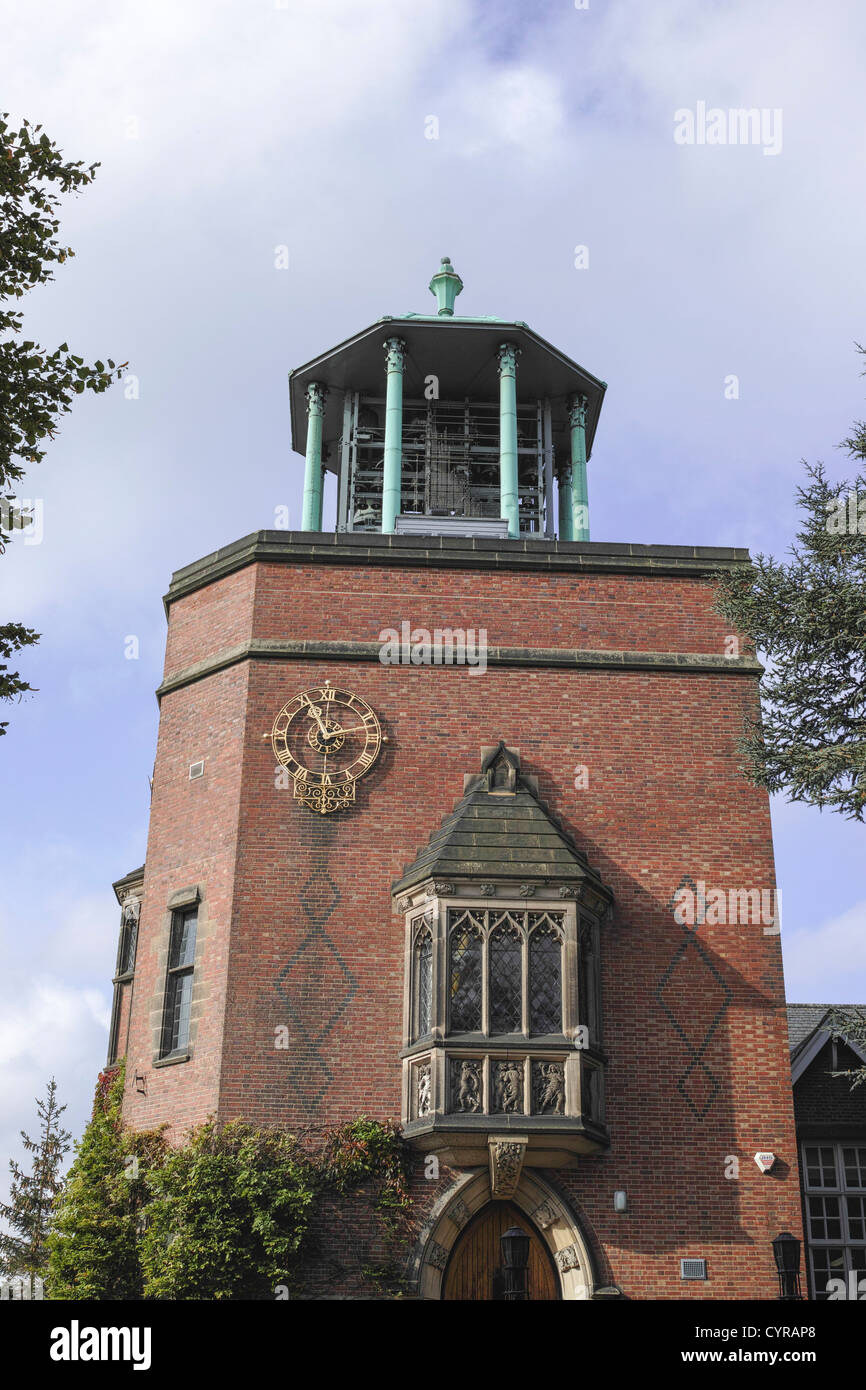 Uk roof english heritage hi-res stock photography and images - Alamy