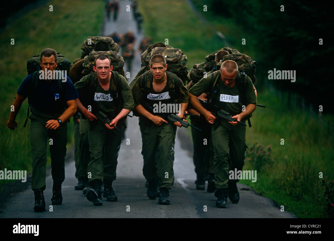 British army Parachute Regiment recruits are suffering from fatigue on ...
