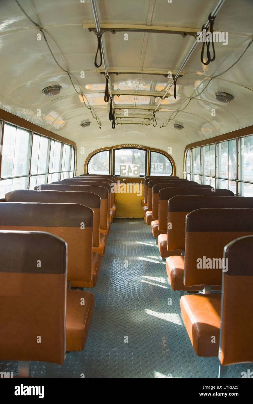 Empty bus hi-res stock photography and images - Alamy