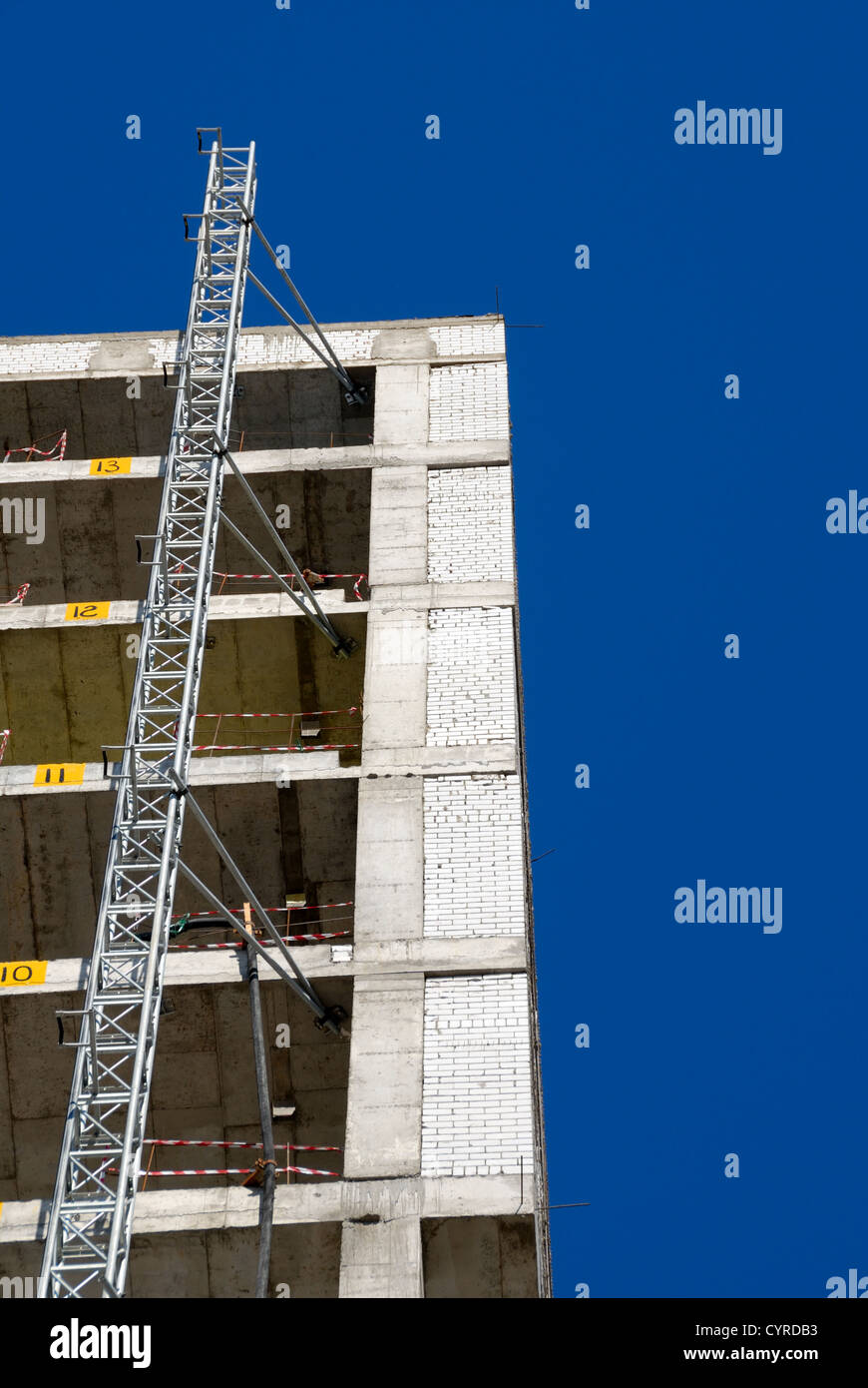 Construction of office building from glass and concrete Stock Photo - Alamy