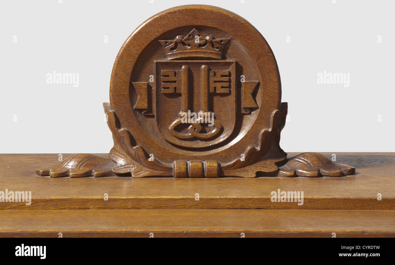 Guild Emblems High Resolution Stock Photography and Images - Alamy