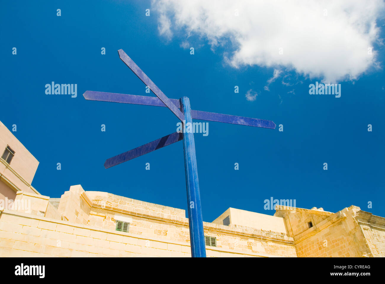 Directional sign town hi-res stock photography and images - Alamy