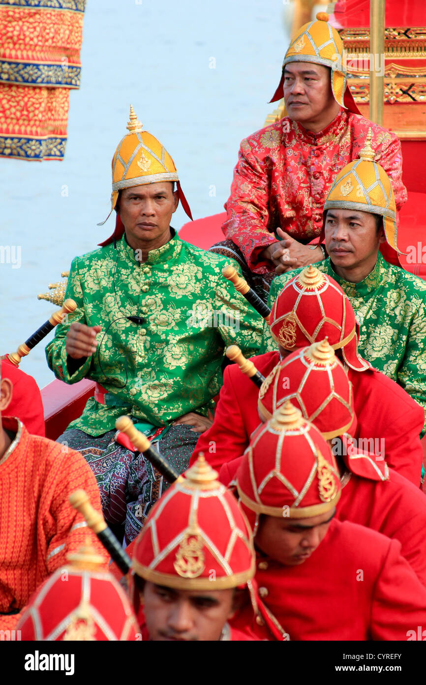 The Royal Barge Procession, Bangkok, Thailand 2012 Stock Photo - Alamy