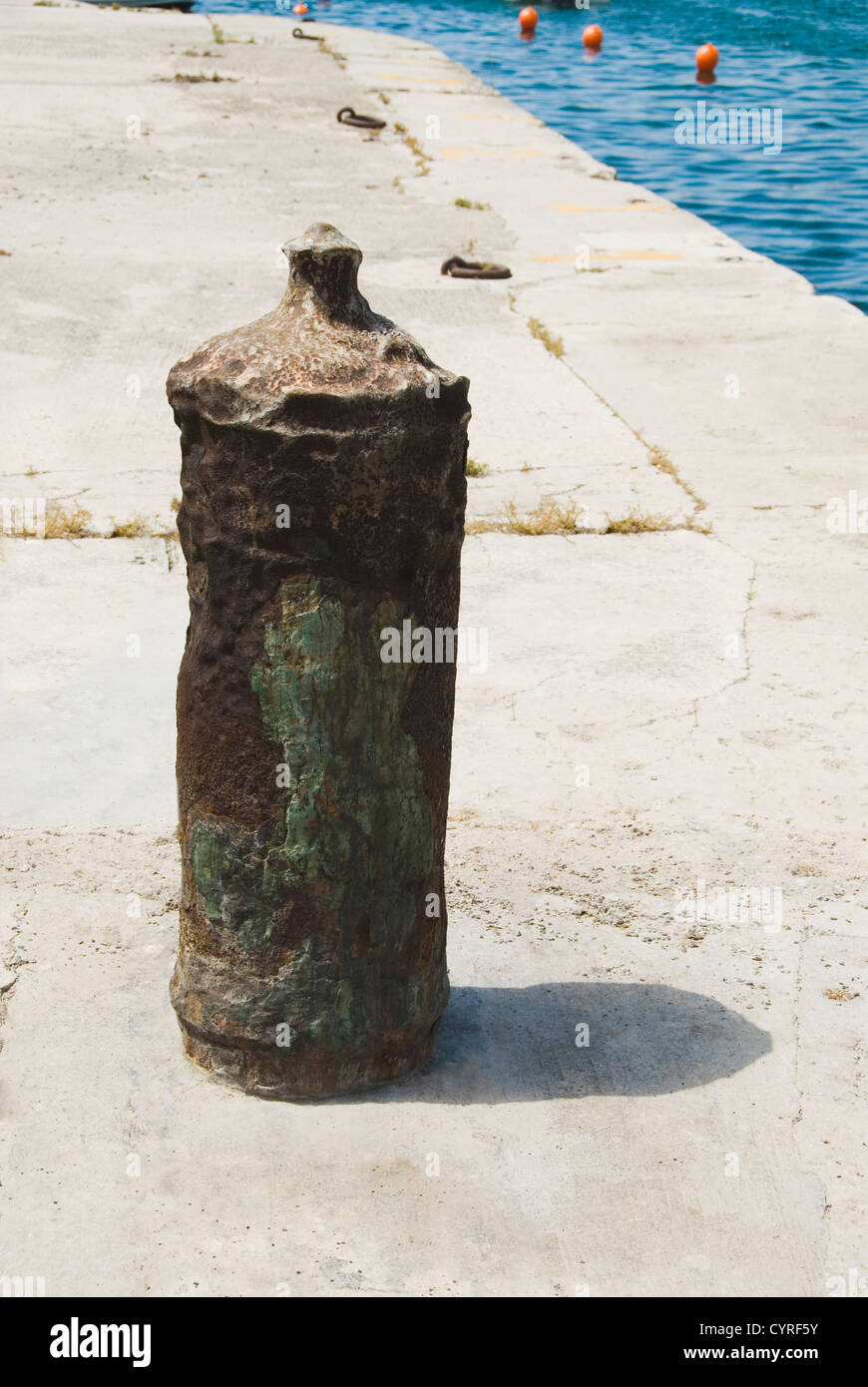 Floating bollard hi-res stock photography and images - Alamy