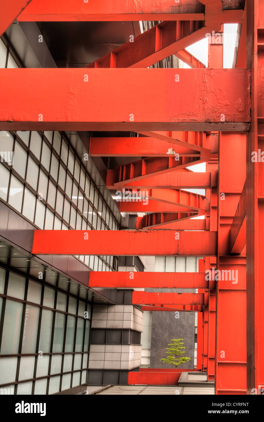 Red column hi-res stock photography and images - Alamy