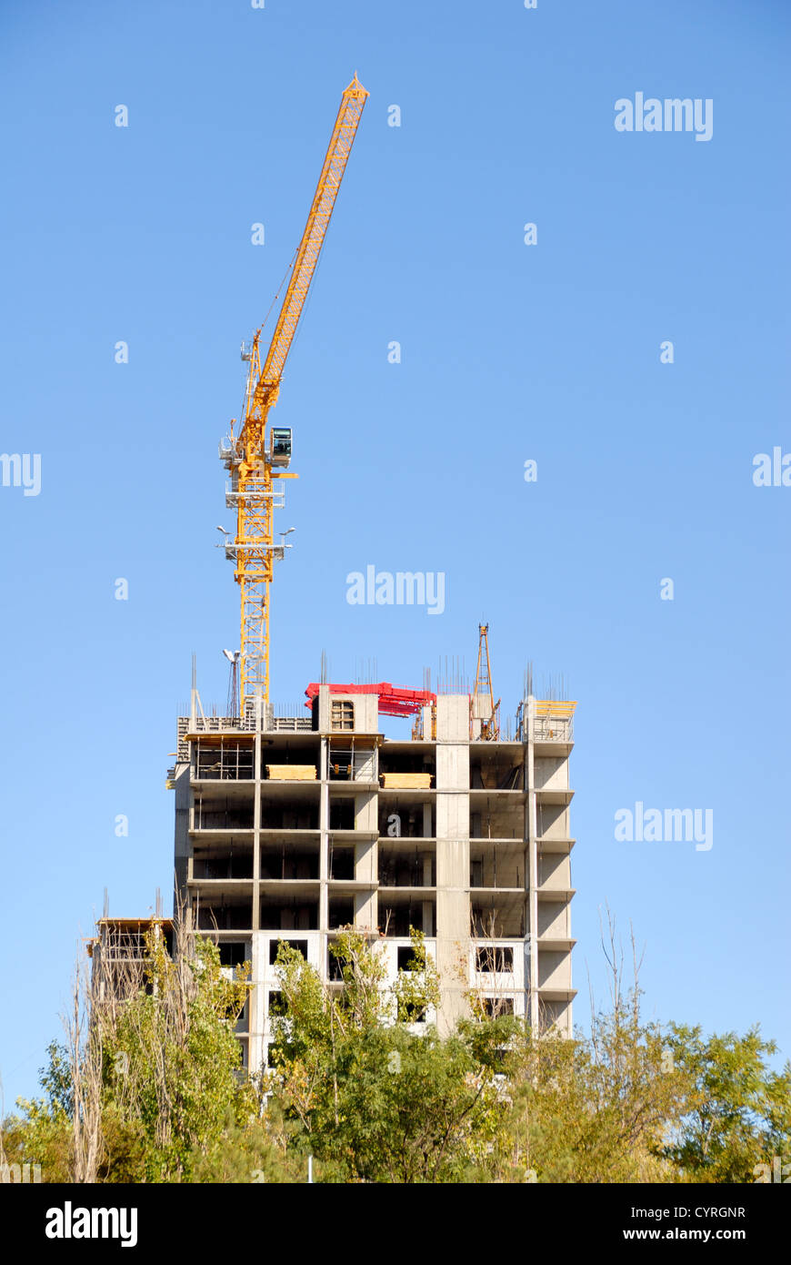 Construction of office building from glass and concrete Stock Photo - Alamy