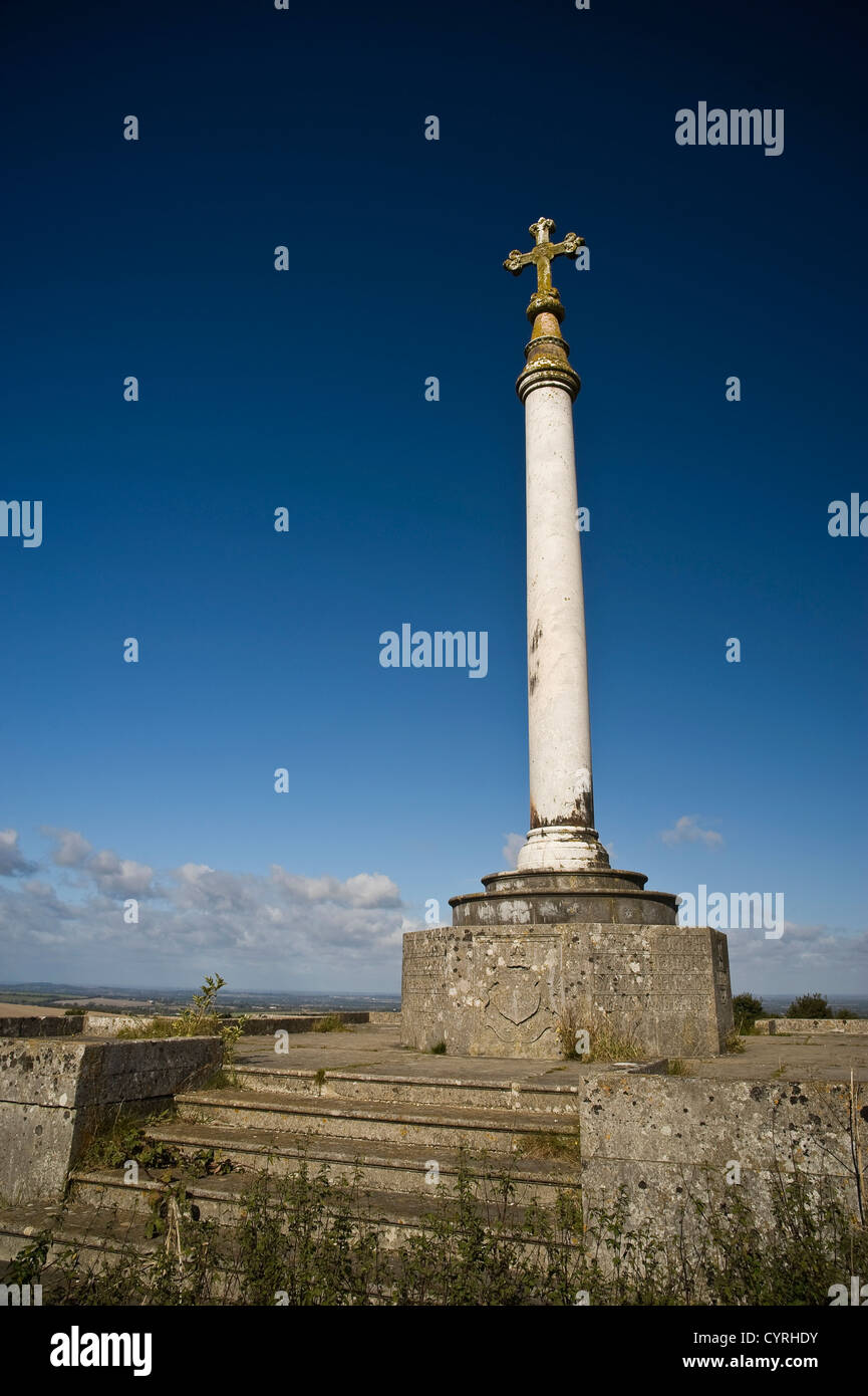 Ridgeway national trail monument hi-res stock photography and images ...