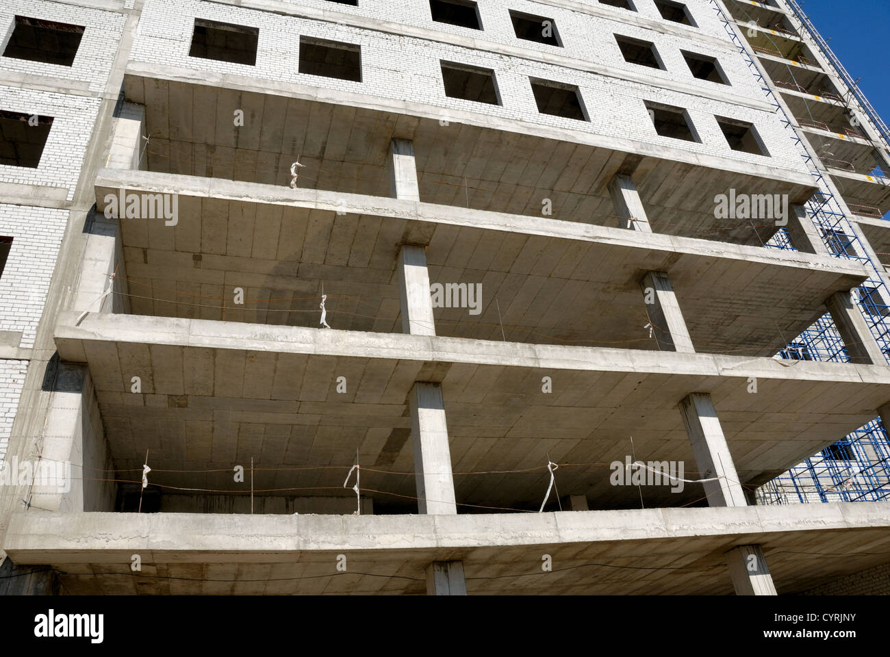 Construction of office building from glass and concrete Stock Photo - Alamy