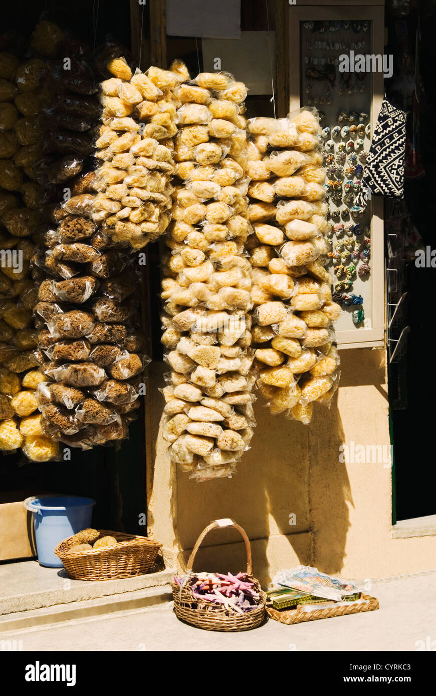 Greek food stall hi-res stock photography and images - Alamy