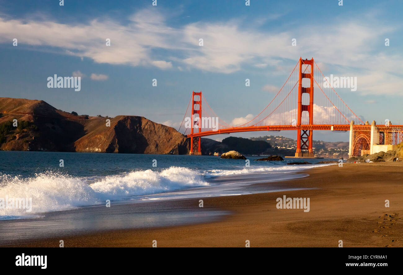 The Golden Gate Bridge in San Francisco bay Stock Photo - Alamy