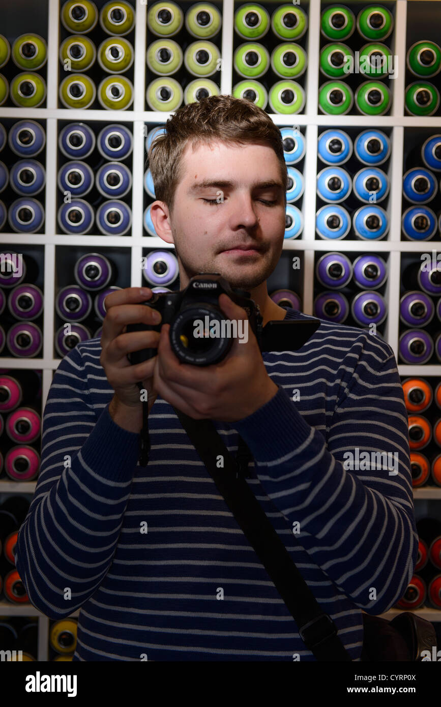 [Brown Hair] [Russian Ethnicity] 20s photographing Stock Photo - Alamy