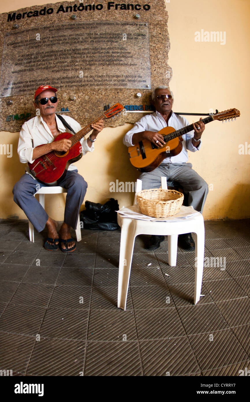 Minstrel poetry hi-res stock photography and images - Alamy