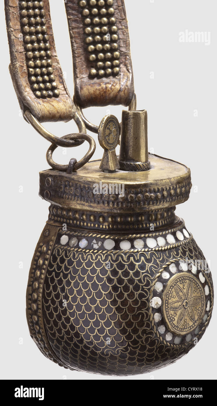 19th century powder flask hi-res stock photography and images - Alamy