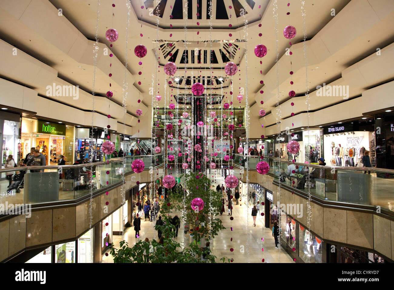 Crowds and decorations at the switch on of Queensgate shopping centres ...