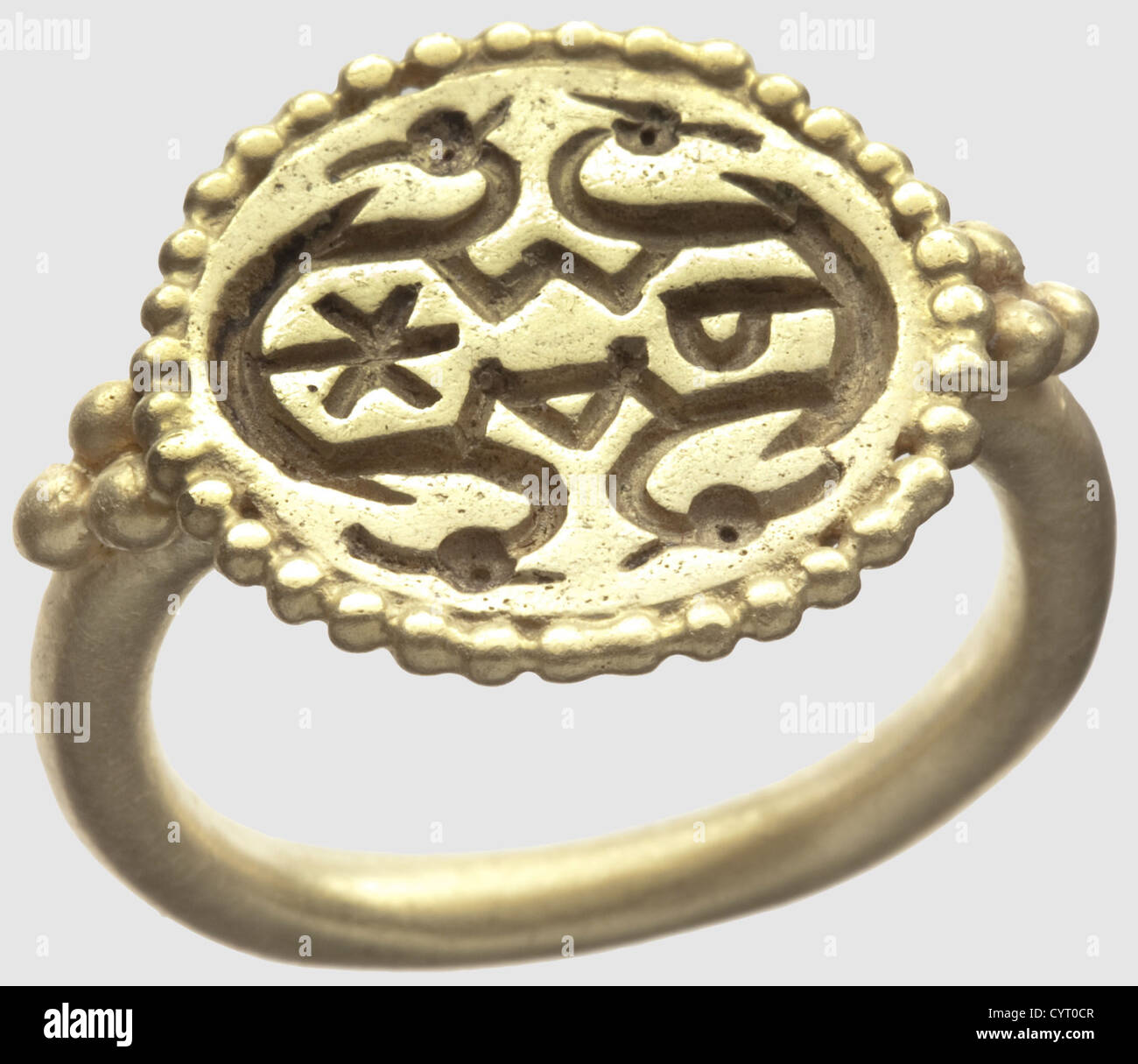 Alpha omega symbols hi-res stock photography and images - Alamy