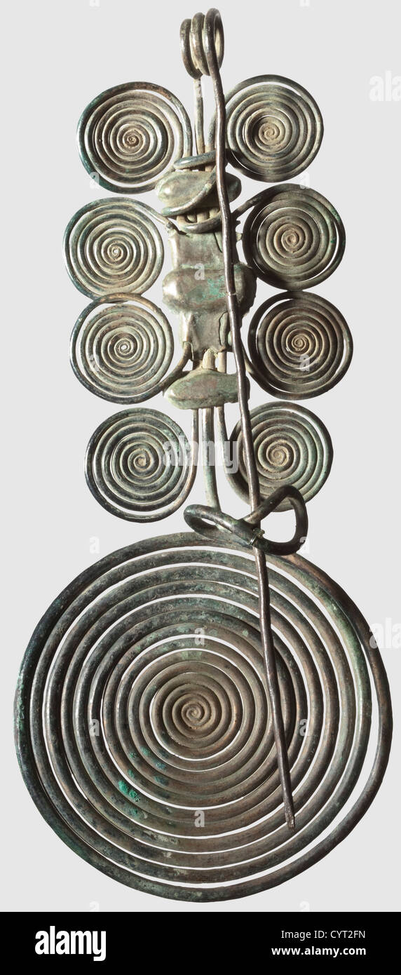 A large Central European spiral fibula, Bronze Age around 1500 - 1200 ...