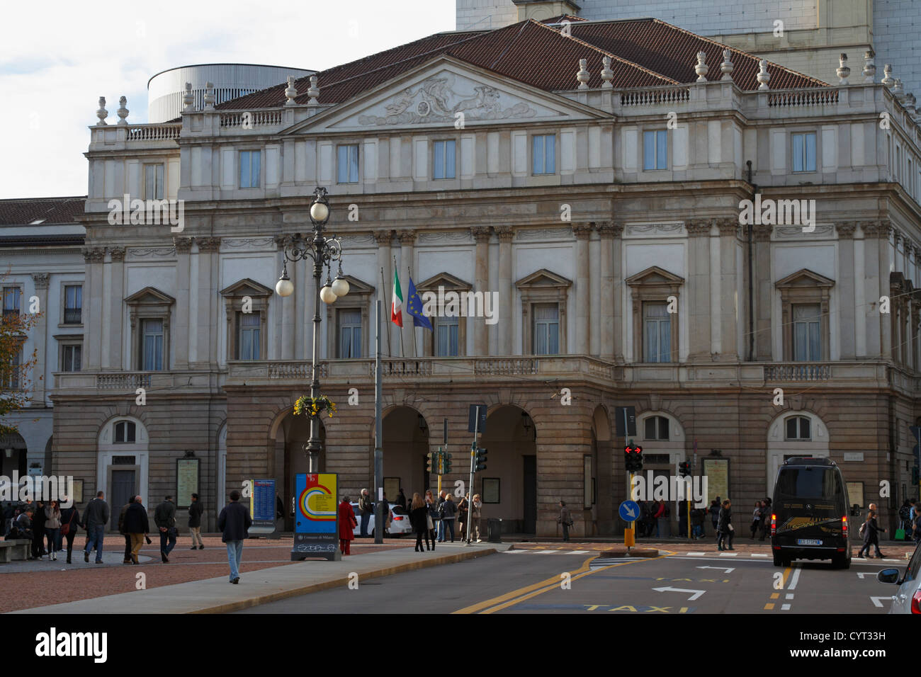 La scala opera hi-res stock photography and images - Alamy