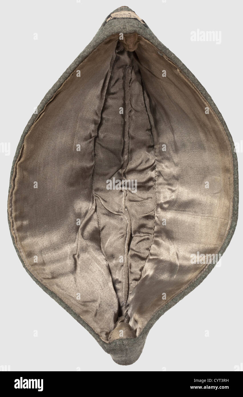 A garrison cap for enlisted men and NCOs,in officerïs quality Cap of ...