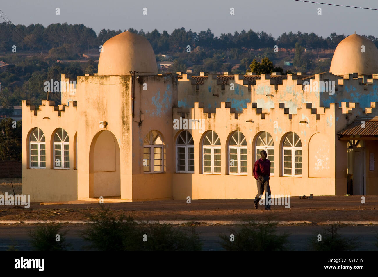 City center mosque, Lichinga, mozambique Stock Photo - Alamy