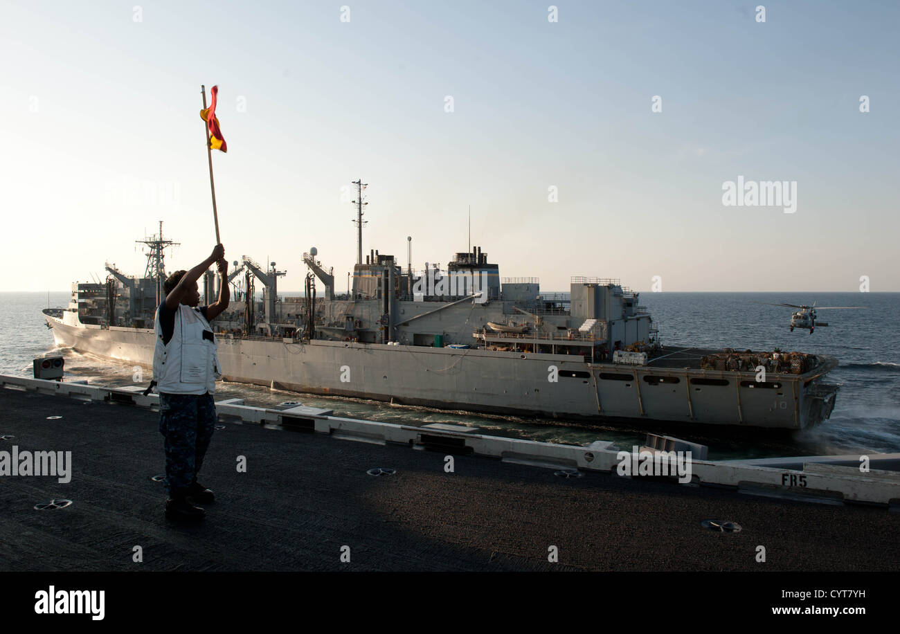 Quartermaster 3rd class brittney solomon hi-res stock photography and ...