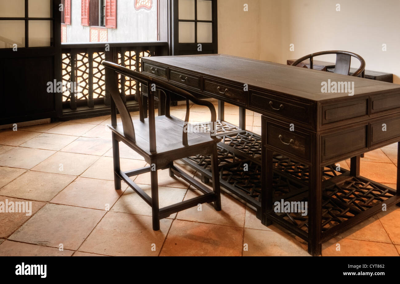 Ancient chinese architecture interior window hi-res stock photography ...